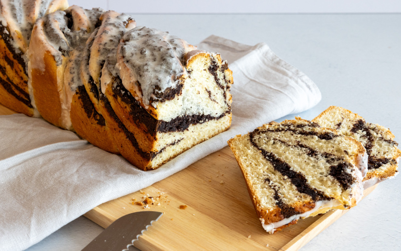 Mohnstollen mit Marzipan - Backen mit Christina